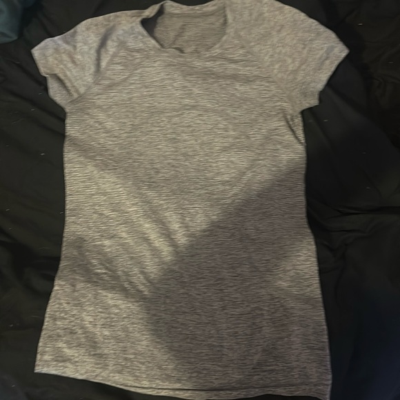 lululemon athletica | Tops | Lululemon Grey Swiftly | Poshmark